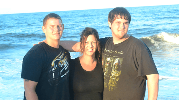 Woman Wednesday: Holly R. – The Woman Wednesday Blog